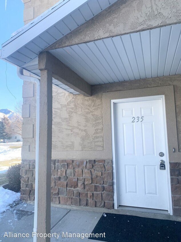 235 E 2350 N, North Ogden, UT 84414 - House Rental in North Ogden, UT ...