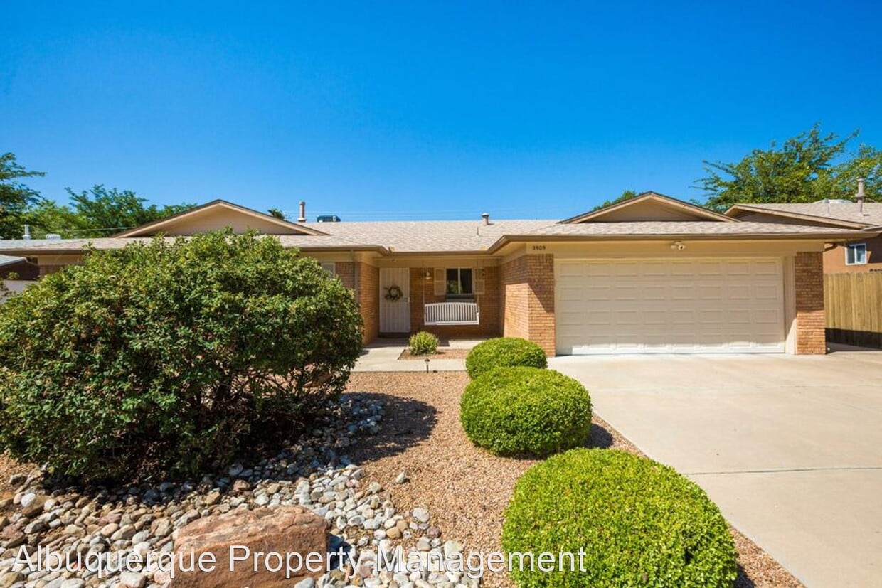 3909 Pitt St NE, Albuquerque, NM 87111 - House Rental in Albuquerque, NM | Apartments.com