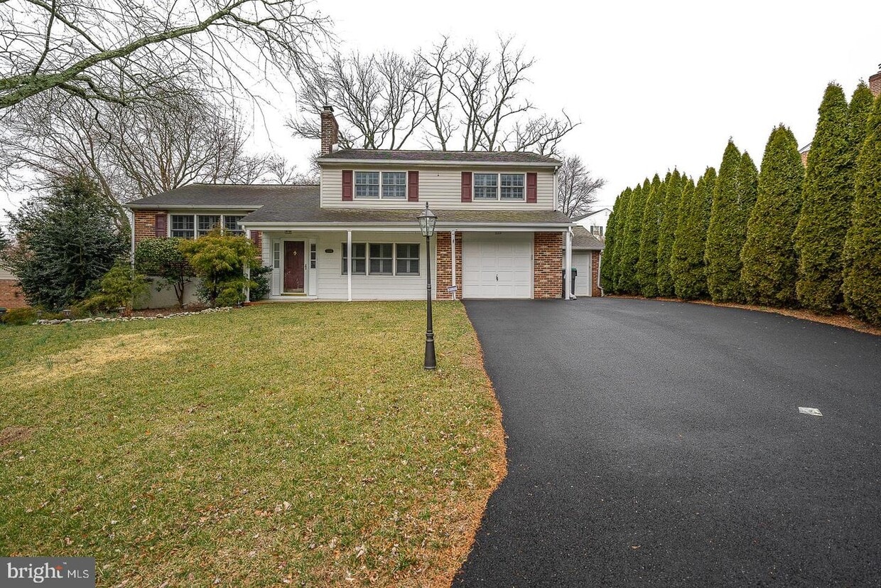 2304 Larkwood Dr, Wilmington, DE 19810 - House Rental in Wilmington, DE | Apartments.com