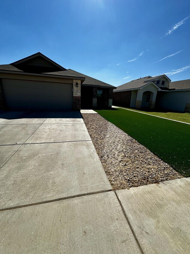 2107 133rd St, Lubbock, TX 79423 - Townhome Rentals in Lubbock TX | Apartments.com