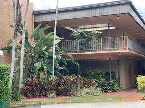 Jacaranda Golf Club Apartments under $900 - Plantation, FL - 108 ...