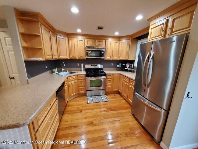 28 Melrose Dr Unit 10, Toms River, NJ 08753 - Condo for Rent in Toms ...