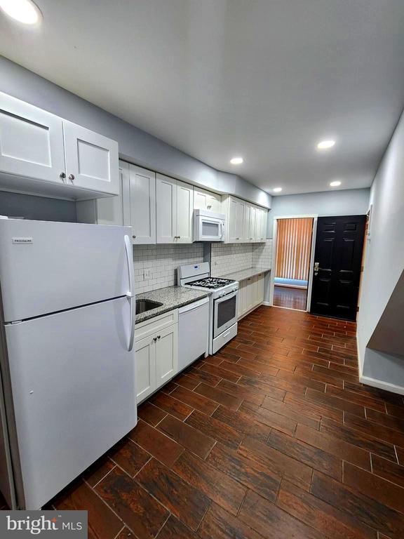 107 S Wolfe St, Baltimore, MD 21231 - Townhome Rentals in Baltimore MD ...