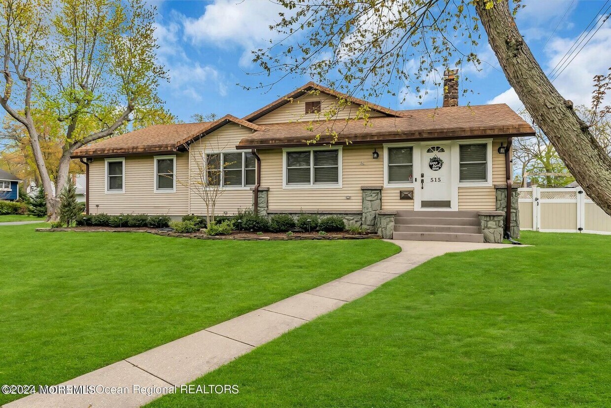 515 Monmouth Rd, Allenhurst, NJ 07711 - House Rental in Allenhurst, NJ ...