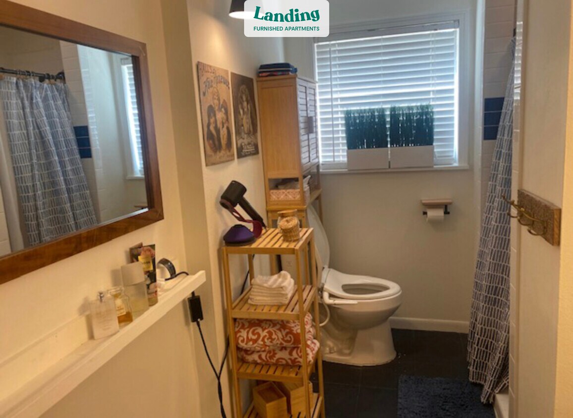 903 Pine St Unit ADU Unattached .1304528, Georgetown, TX 78626 ...