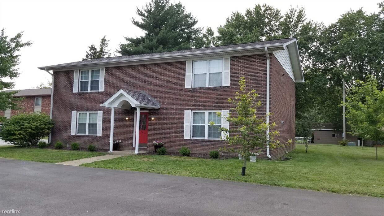4 Sunset Dr Unit Apt 3, Freeburg, IL 62243 - Room for Rent in Freeburg ...