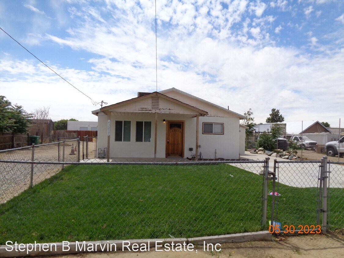 43217 6th St E, Lancaster, CA 93535 - House Rental in Lancaster, CA ...