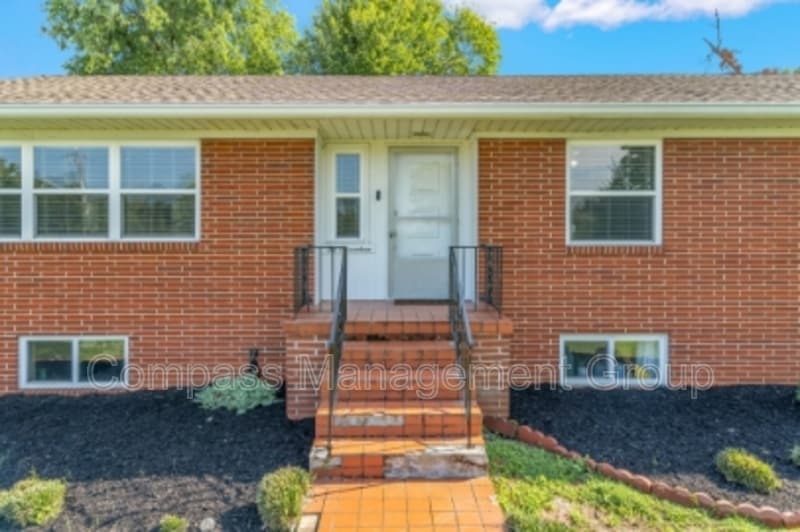 217 Buckingham Dr, Knoxville, TN 37909 - House Rental in Knoxville, TN ...