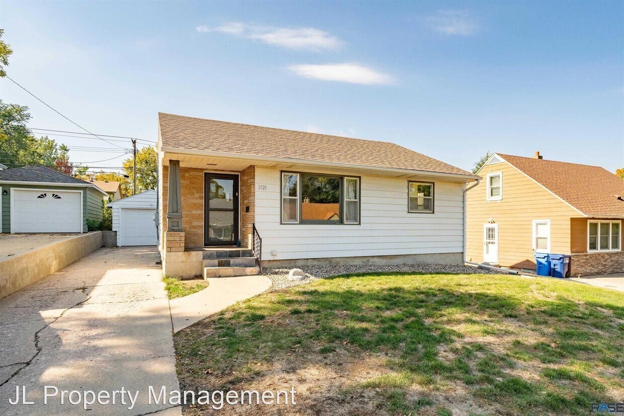 1721 S Van Eps Ave, Sioux Falls, SD 57105 - House Rental in Sioux Falls ...