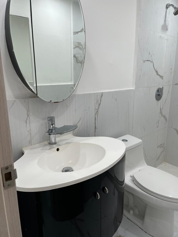 2174 NE 170th St Unit STUDIO, North Miami Beach, FL 33162 | Apartments.com