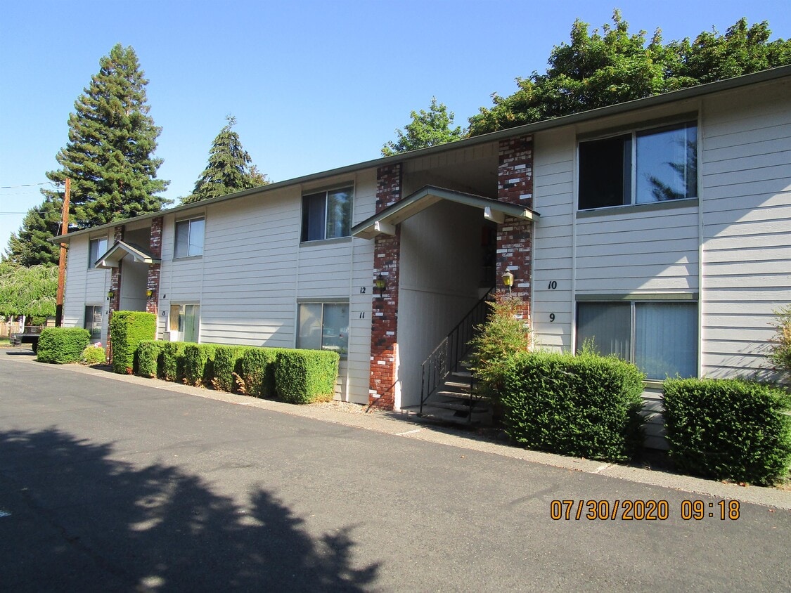 386 N 4th Ave Unit 11 - 386, Stayton, OR 97383 - Room for Rent in ...