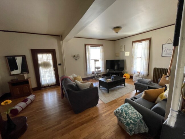 Basement Apartments for Rent in Armstrong MO