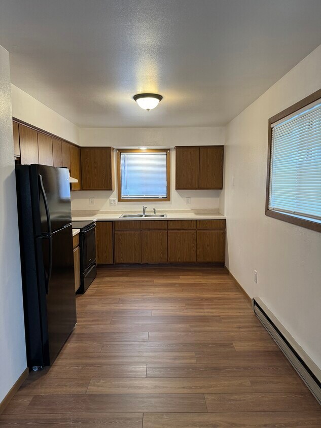 6428 W Main St Unit Main St, Milwaukee, WI 53214 - Apartments in ...