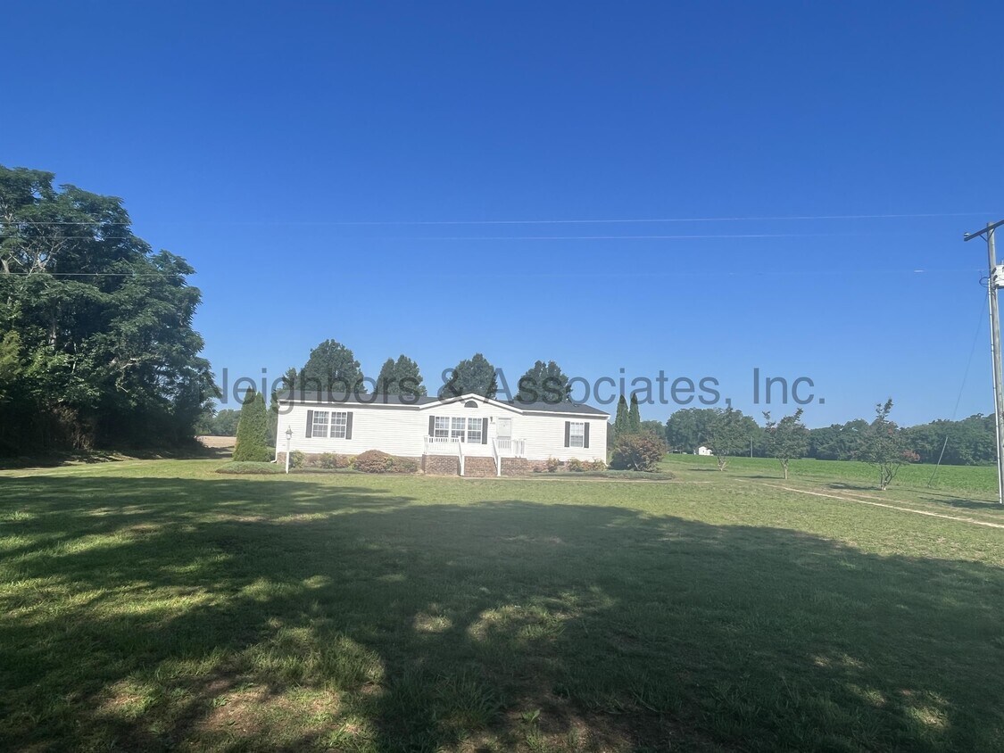 2142 Hockaday Rd, Four Oaks, NC 27524 - House Rental in Four Oaks, NC ...