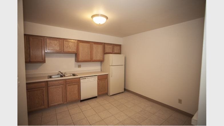Harvest Grove Apartment Homes - 8162 Westwood Ct Crown Point, IN 46307 ...