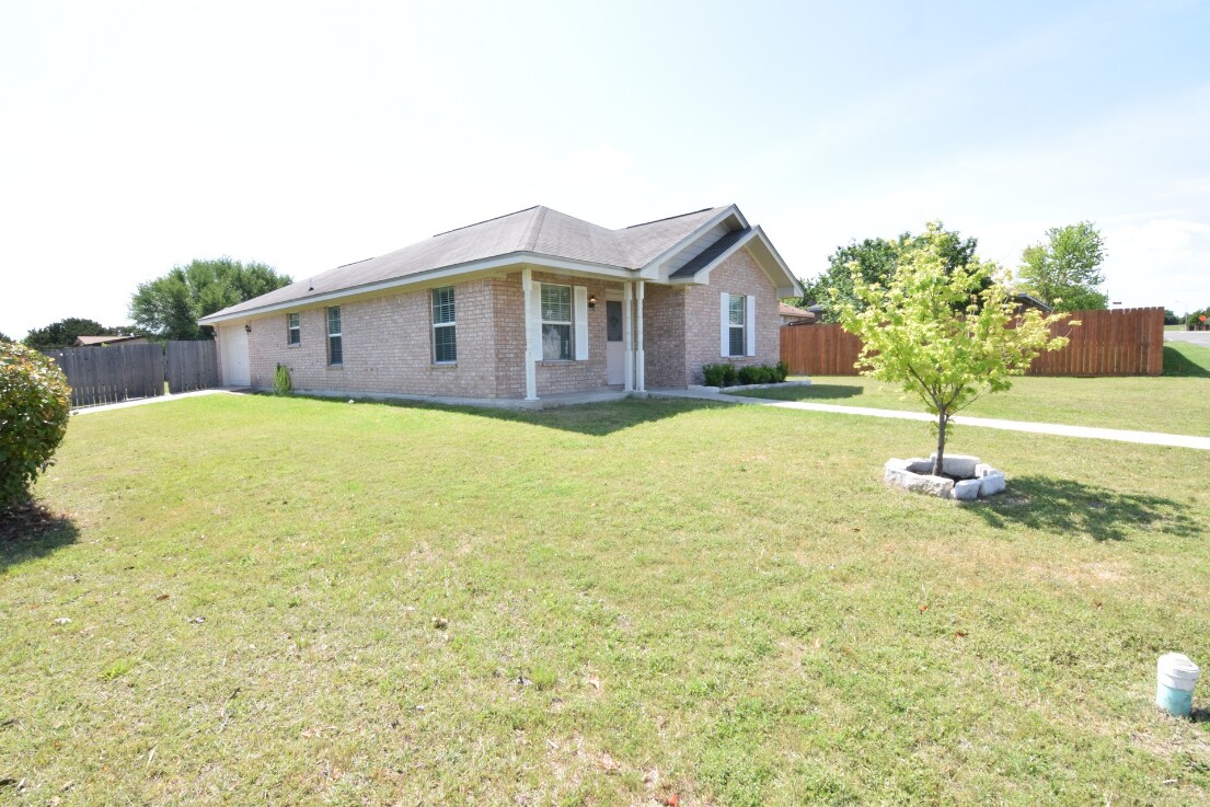 900 Concho St, Belton, TX 76513 - House Rental in Belton, TX ...