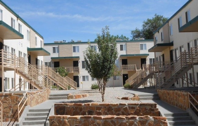 San Juan - Free Utilities - 2614 E 20th St Farmington, NM 87401 ... San Juan - Free Utilities - 2614 E 20th St Farmington, NM 87401 ...