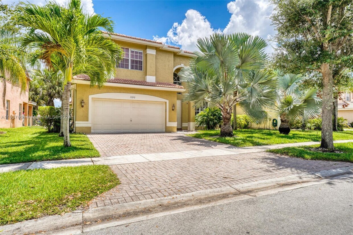 13292 SW 45th Dr, Miramar, FL 33027 - House Rental in Miramar, FL | Apartments.com