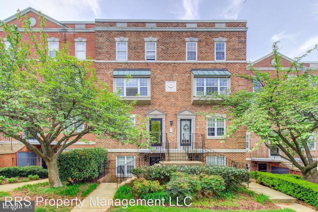 3802 Porter St NW, Washington, DC 20016 - House Rental in Washington ...