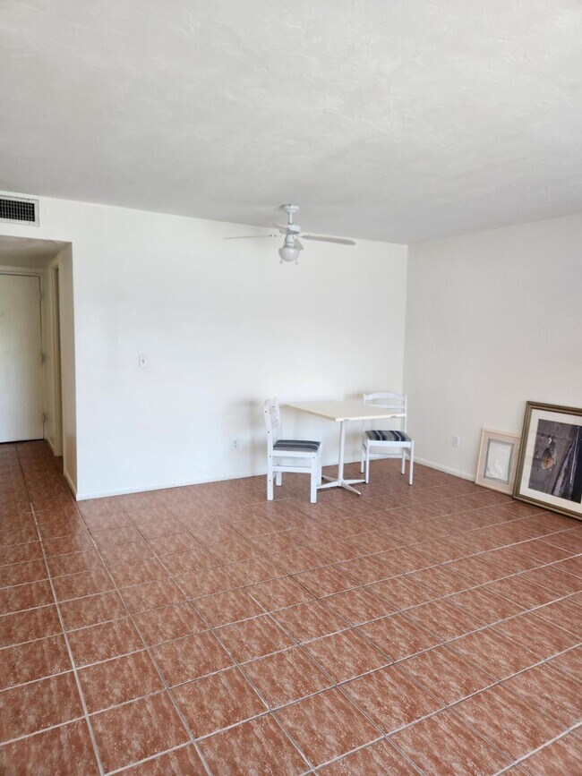223 Columbia Dr Unit 217, Cape Canaveral, FL 32920 - Condo for Rent in ...
