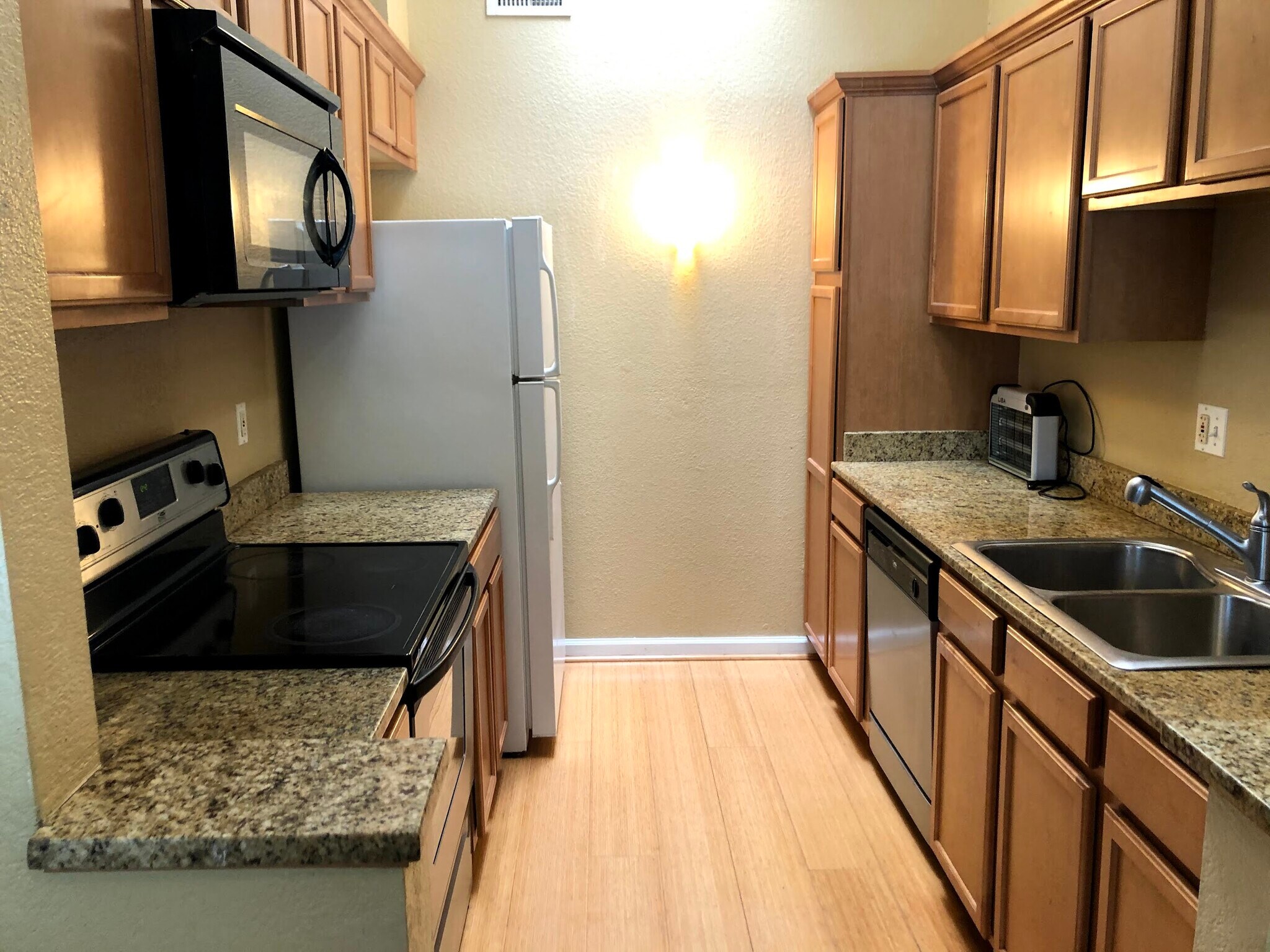 7121 Stella Ln Unit 22, Carmichael, CA 95608 - Condo for Rent in ...