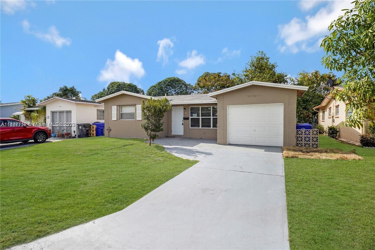 841 SW 63rd Ave, North Lauderdale, FL 33068 - House Rental in North ...