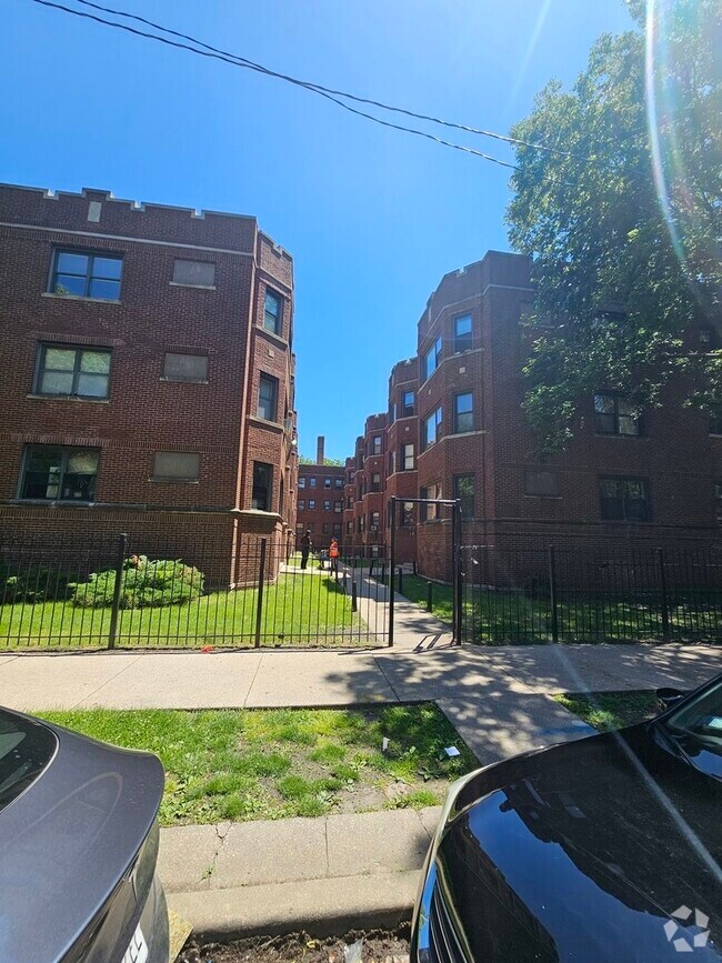 Apartments for Rent in 60621 | Apartments.com