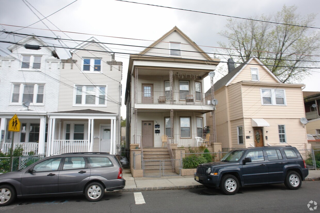184 Lewis St, Perth Amboy, NJ 08861 - 184 Lewis St Perth Amboy, NJ ...