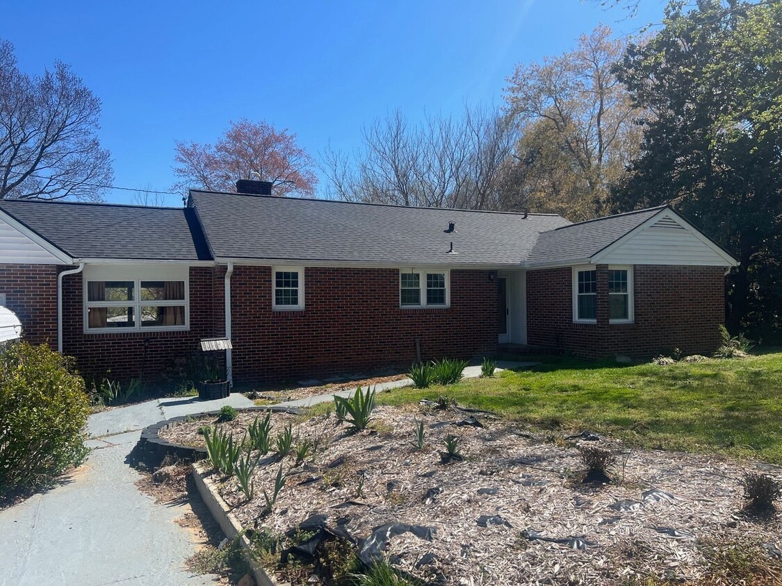 706 N Wilba Rd, Mebane, NC 27302 - House Rental in Mebane, NC ...