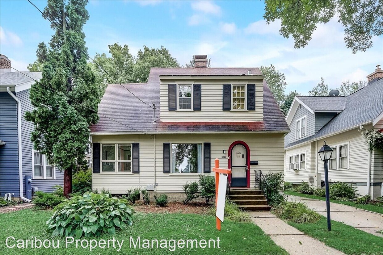 2629 Mason St, Madison, WI 53705 - House Rental in Madison, WI ...