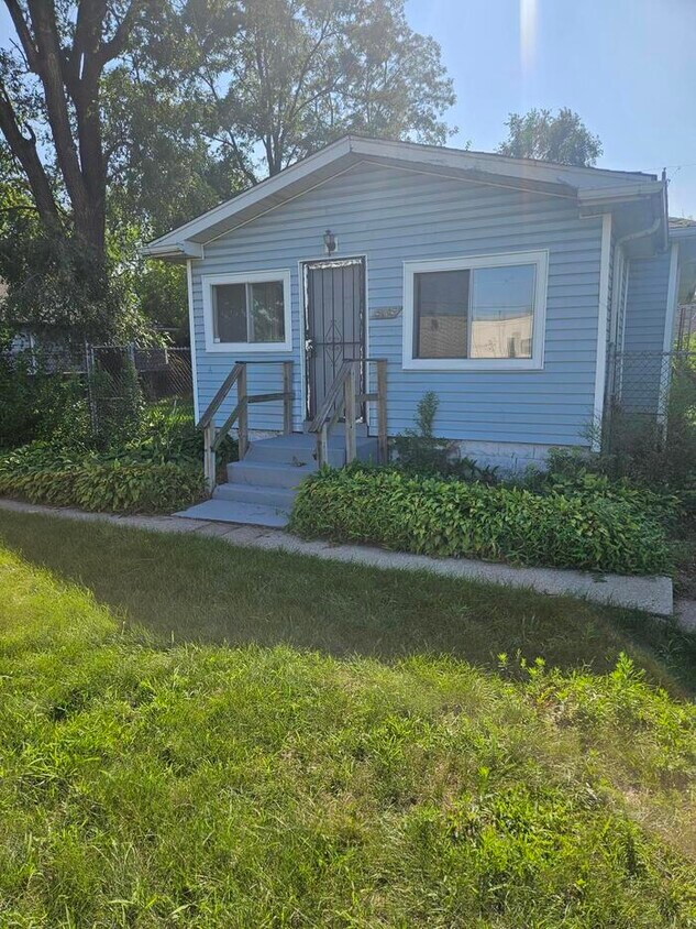 548 Clark Rd, Gary, IN 46406 - House Rental in Gary, IN | Apartments.com