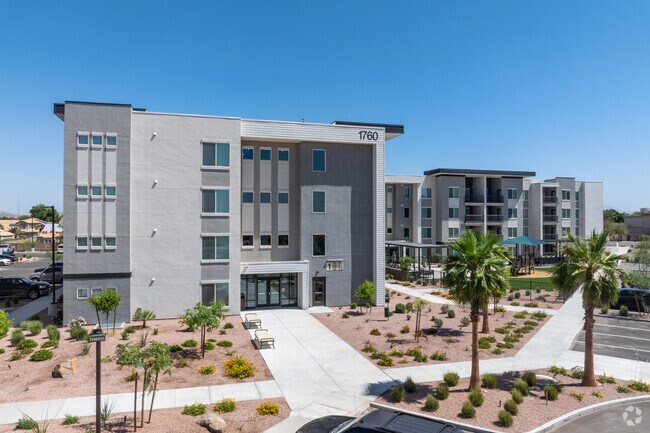 The Falls at Crismon Commons - 1760 S Crimson Rd Mesa, AZ 85209 ...