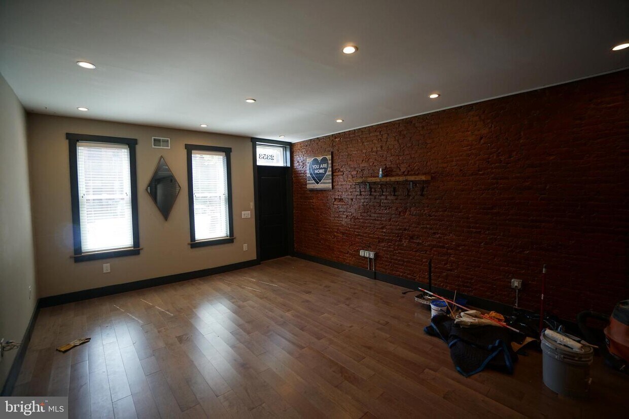 2353 E York St, Philadelphia, PA 19125 - Townhome Rentals in ...