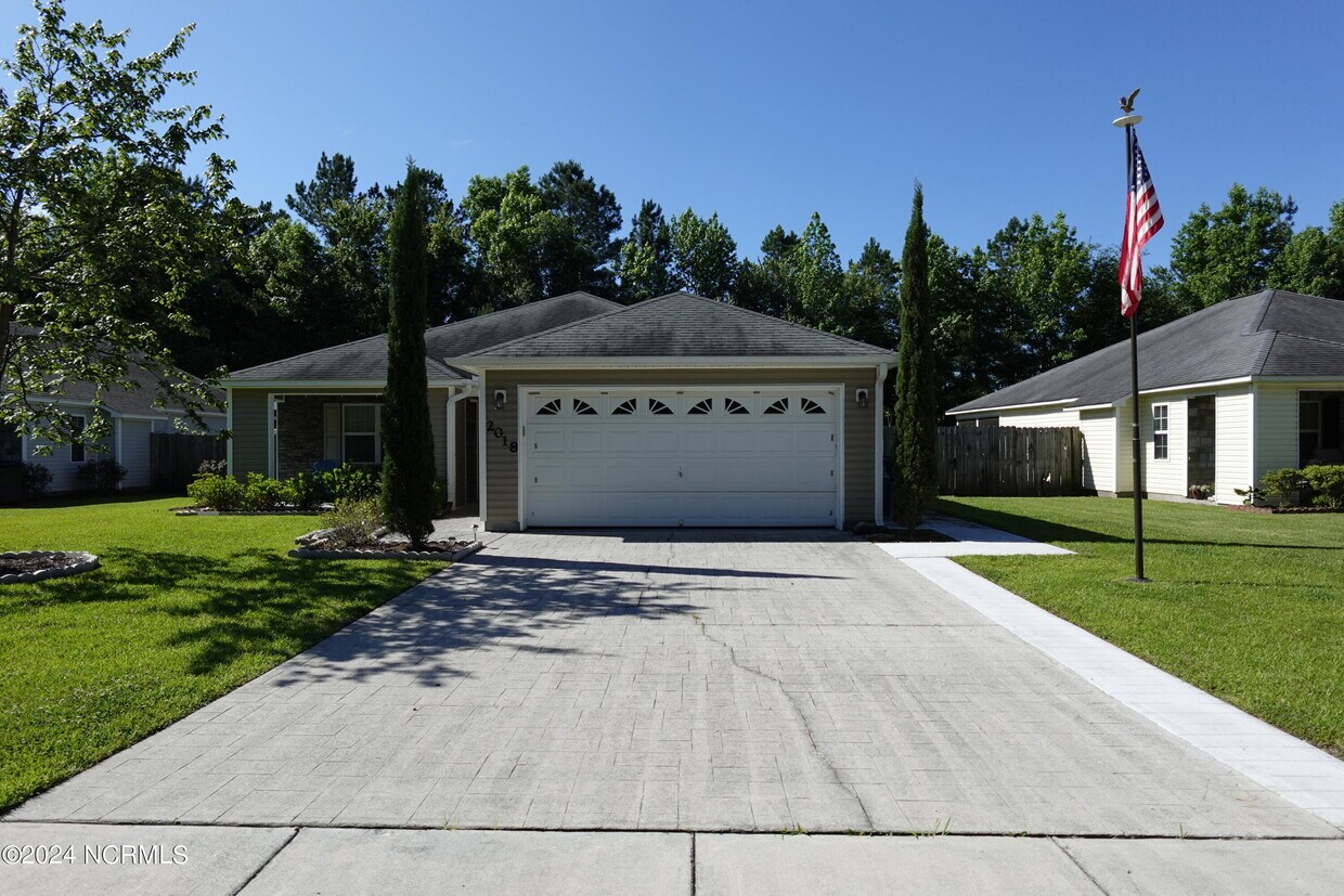 2018 W T Whitehead Dr, Jacksonville, NC 28546 - House Rental in ...