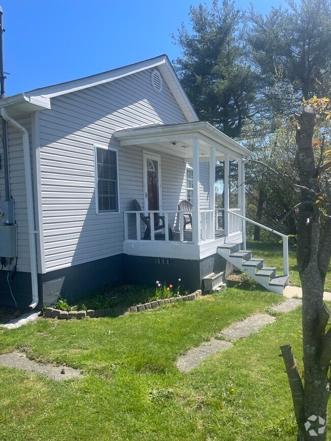 Apartments for Rent in Lester WV with Extra Storage - 2 Rentals ...