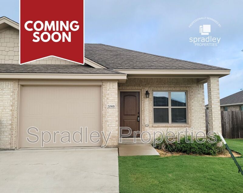 208 Sparrow Cove Unit 208B Sparrow Cv, Troy, TX 76579 - Condo for Rent ...