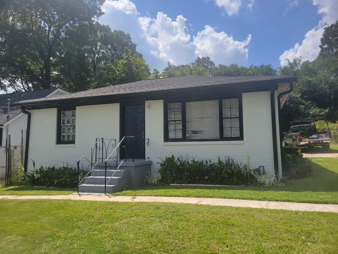 2439 Lynn Iris Dr, Decatur, GA 30032 - House Rental in Decatur, GA ...