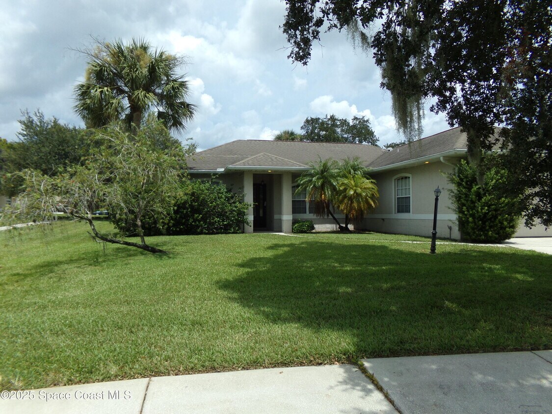 464 Brown Ave, Melbourne, FL 32901 - House Rental in Melbourne, FL ...