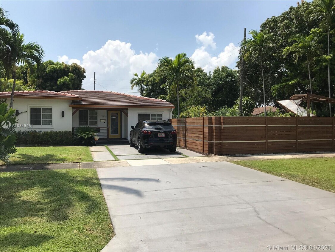 340 NW 63rd Ct, Miami, FL 33126 - House Rental in Miami, FL ...