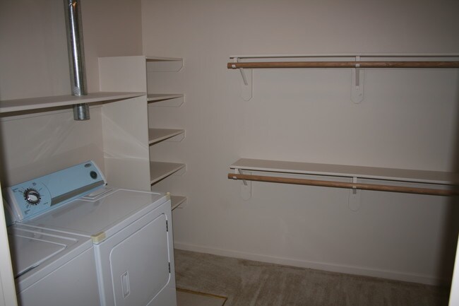 CLAY TERRACE Apartments - Kansas City, MO | Apartments.com