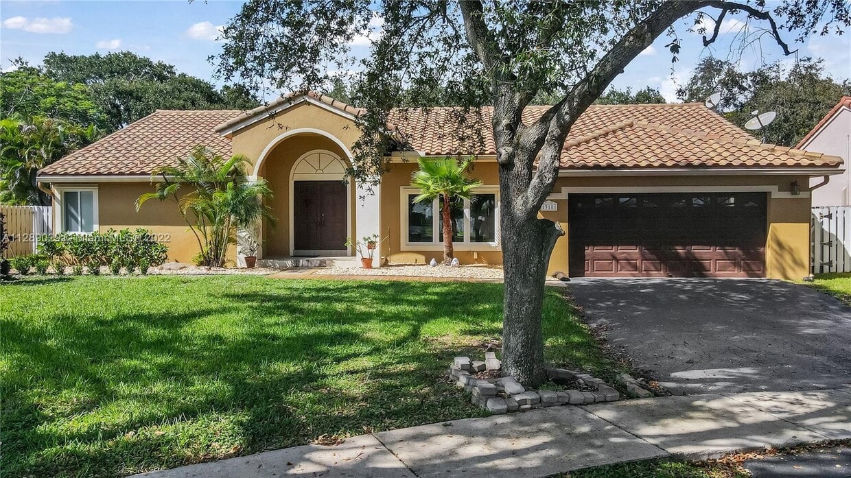 13181 NW 11th Pl, Sunrise, FL 33323 - House Rental in Sunrise, FL ...