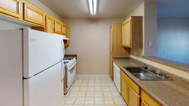 Parkway at Silverado Ranch Apartments - Las Vegas, NV | Apartments.com