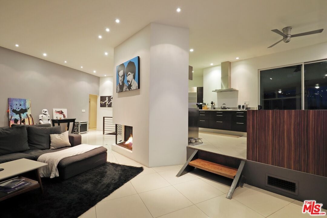 6767 Whitley Terrace, Los Angeles, CA 90068 - House Rental in Los ...