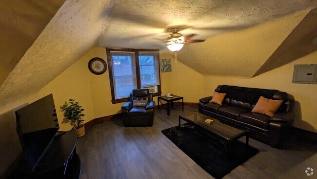 Clark-Fulton Apartments for Rent - Cleveland, OH - 36 Rentals ...