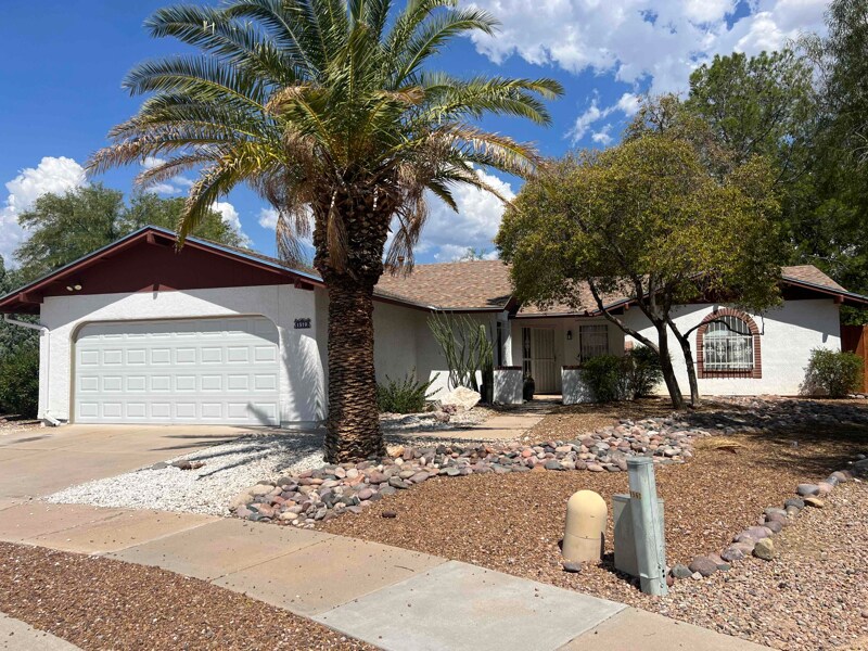 1570 N Rachel Pl, Tucson, AZ 85715 | Apartments.com