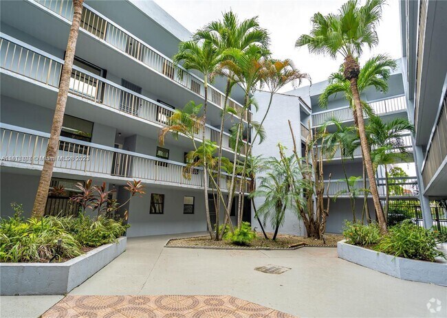 International Princess Apartments under $1,500 - Miami, FL - 7 Rentals ...