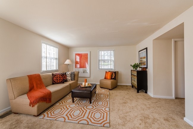 Longview Apartments - Woodbridge, VA | Apartments.com