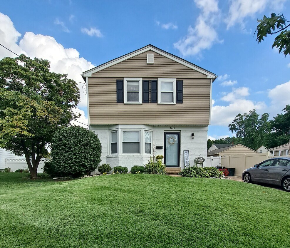 7444 Githens Ave, Pennsauken, NJ 08109 - House Rental in Pennsauken, NJ ...