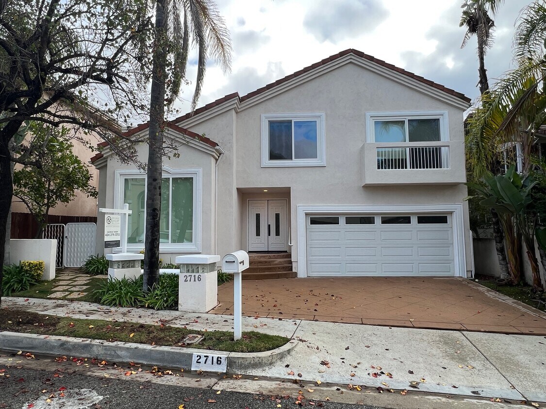 2716 Angelo Dr, Los Angeles, CA 90077 - House Rental in Los Angeles, CA ...