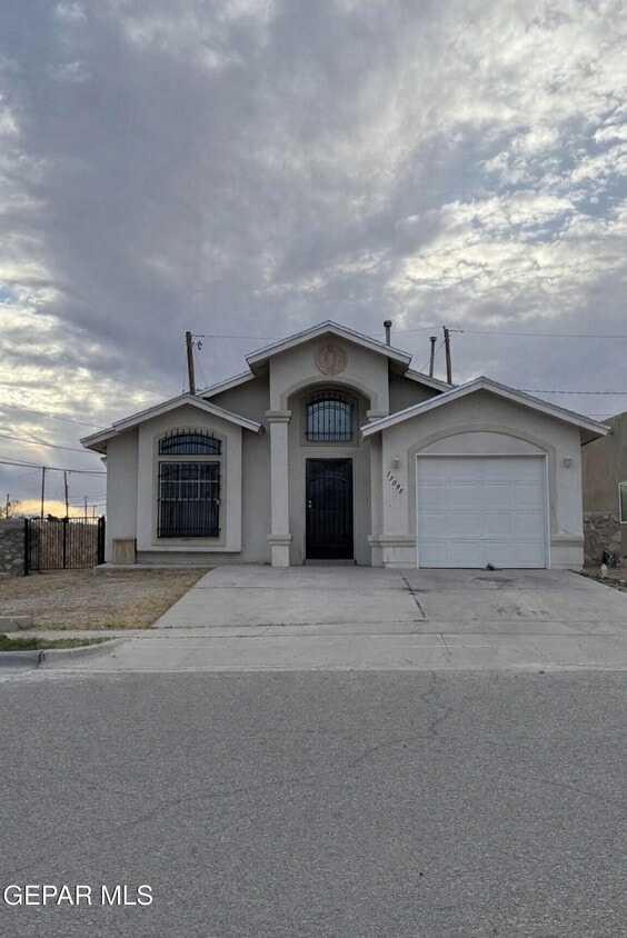 13098 Oscar Chacon, San Elizario, TX 79849 - House Rental in San ...